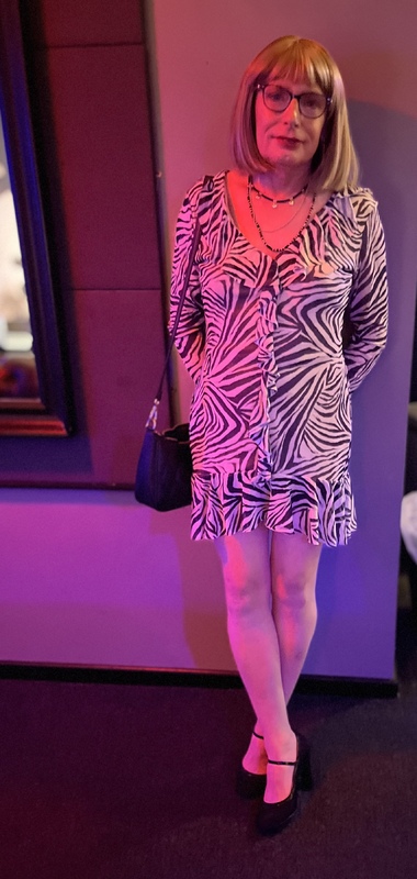 Touch Sauna in Swindon, Wiltshire, England | tvChix