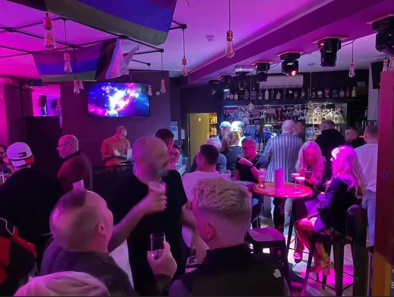 Iconic Bar in Manchester, Greater Manchester, England | tvChix