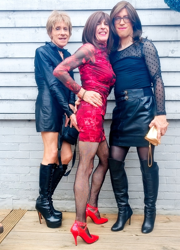 Greedy T-Girls & Admirers - 2023/08/23