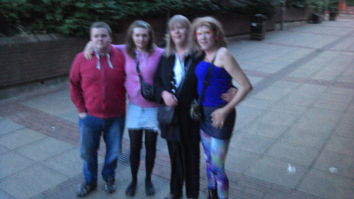 Dempseys in Sheffield, Yorkshire, England | tvChix