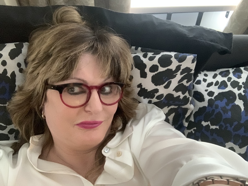 Kittydressing, Escort from Bristol