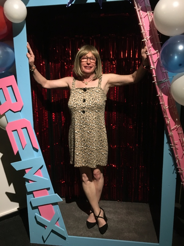 Greedy T-Girls & Admirers - 2023/06/07