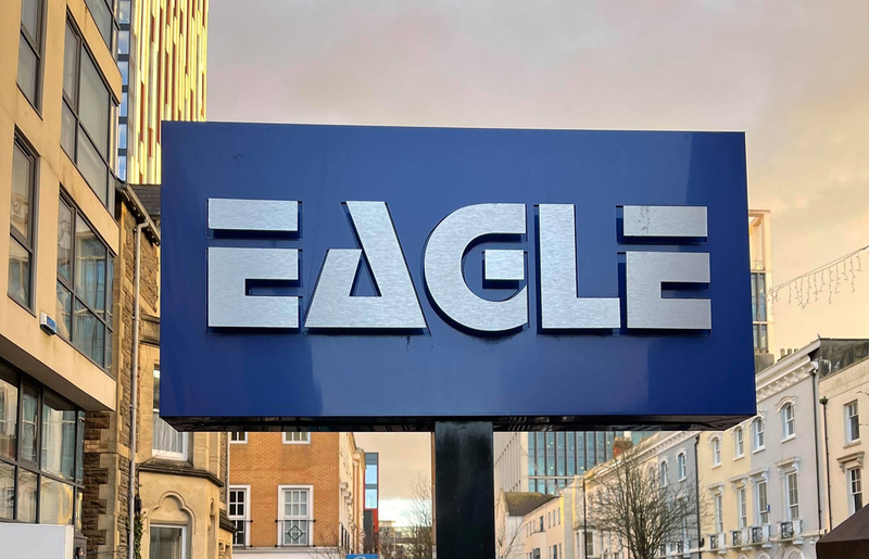 Eclipse Cardiff in Cardiff, Glamorgan, Wales | tvChix