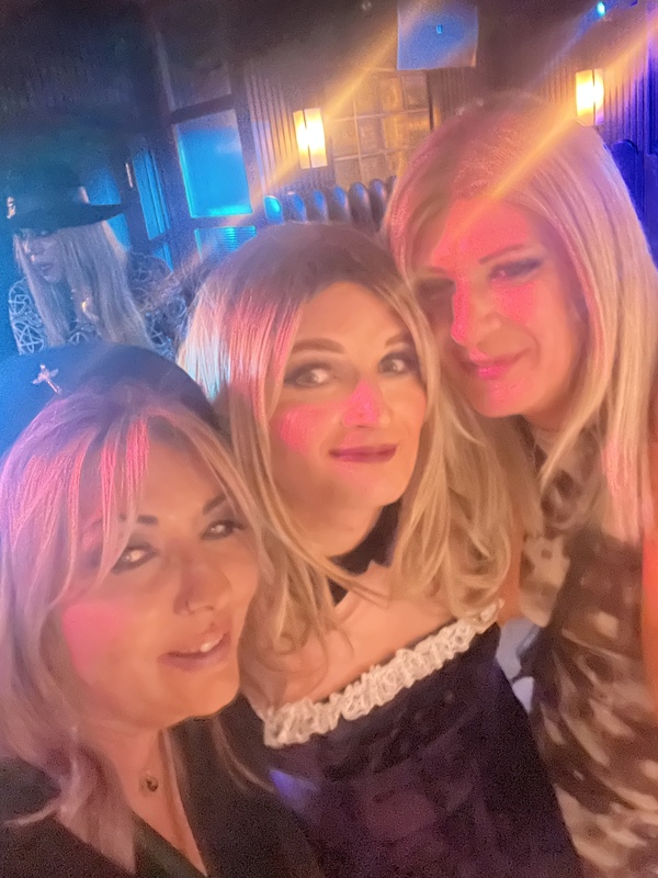 The End in Leeds, Yorkshire, England | tvChix