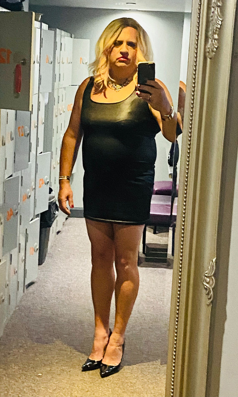 Quest TV Club in Leeds, Yorkshire, England | tvChix